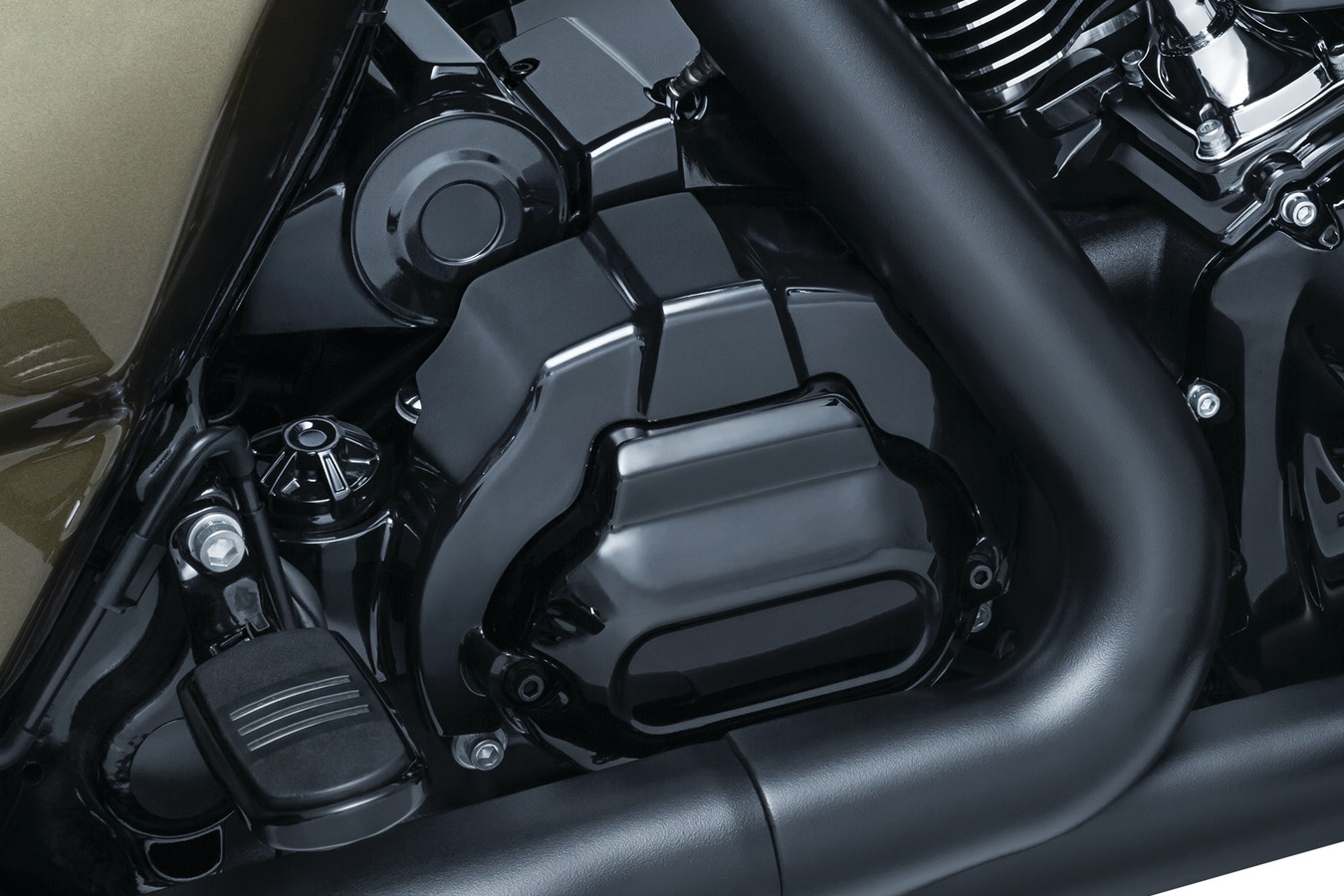 BLACK PRECISION ENGINE COVERS FOR MILWAUKEE-EIGHT - The V-Twin Blog